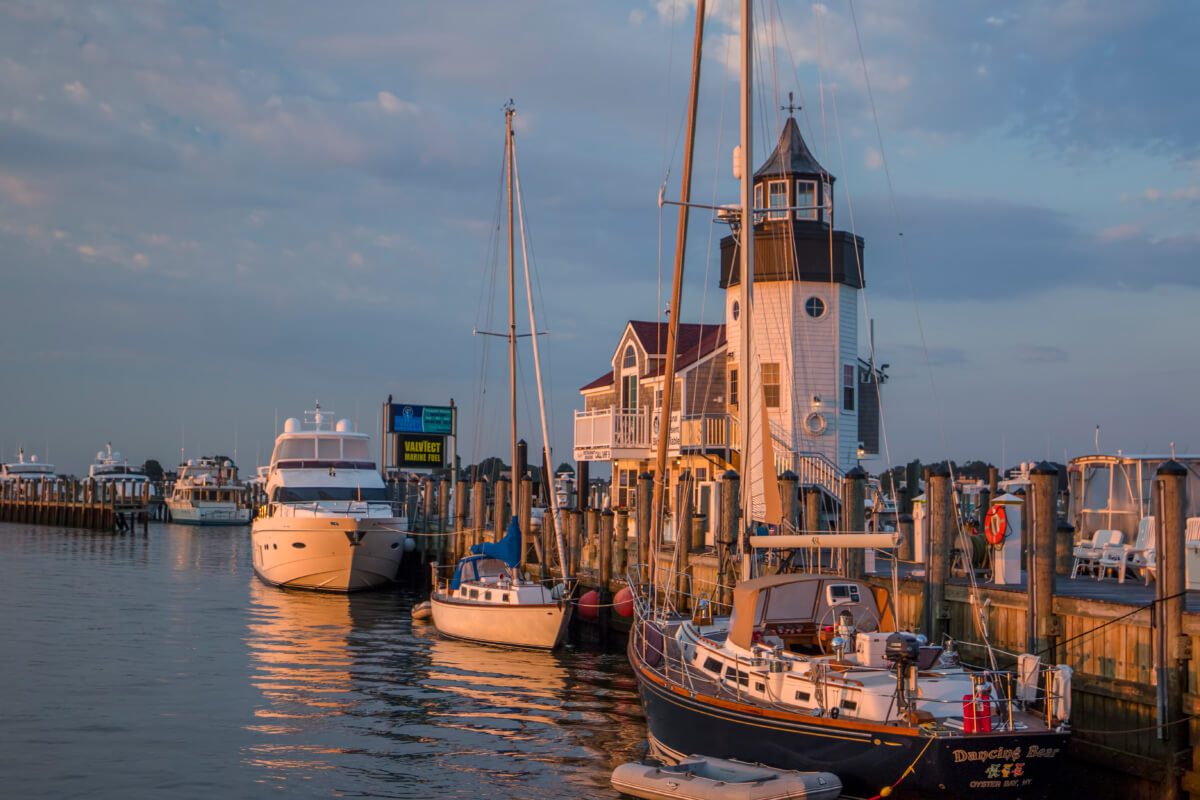 Dine - Saybrook Point Resort & Marina